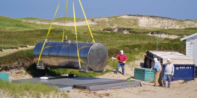 Helicopter Refuelling Facility on Sable Island - Sable Island Institute